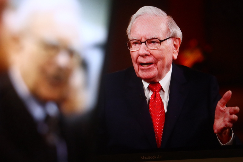 Warren Buffett Caps a Career Built on Humility - Articles - Advisor Perspectives