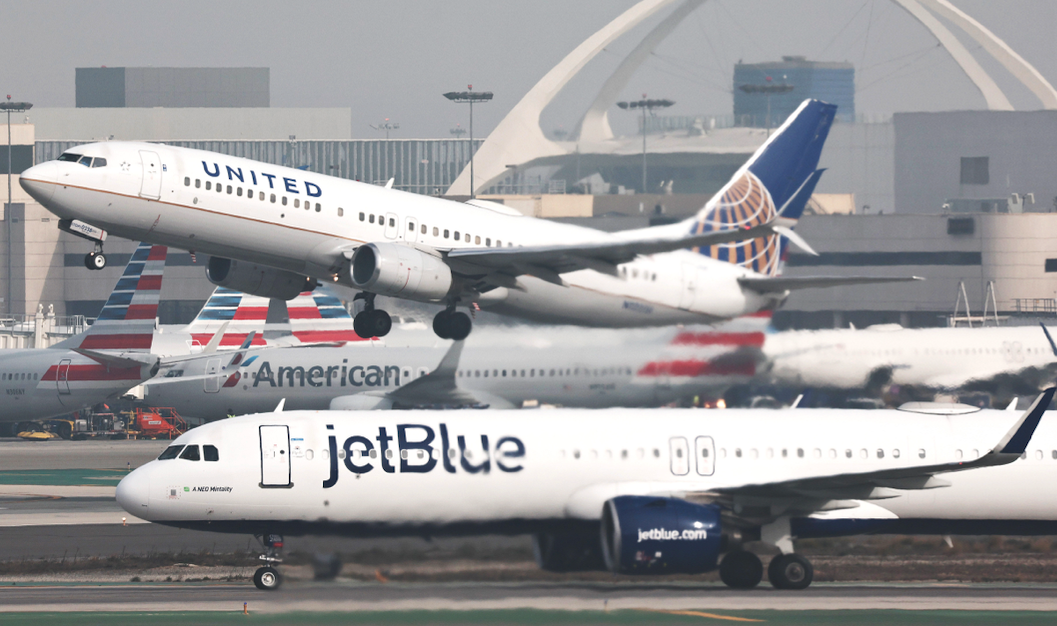 United and JetBlue Can Help Each Other — If Regulators Let Them ...